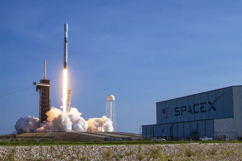 SpaceX Touts 100 Mbps Starlink Test Speeds, Confirms Inter-Satellite ...
