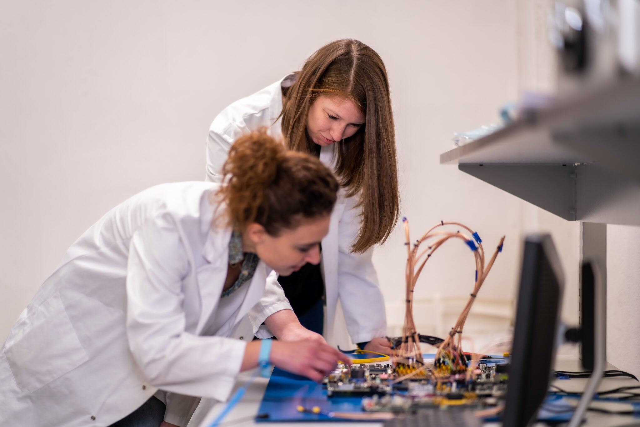 Italian Satellite Manufacturer Argotec Expands Business to the US - Via ...