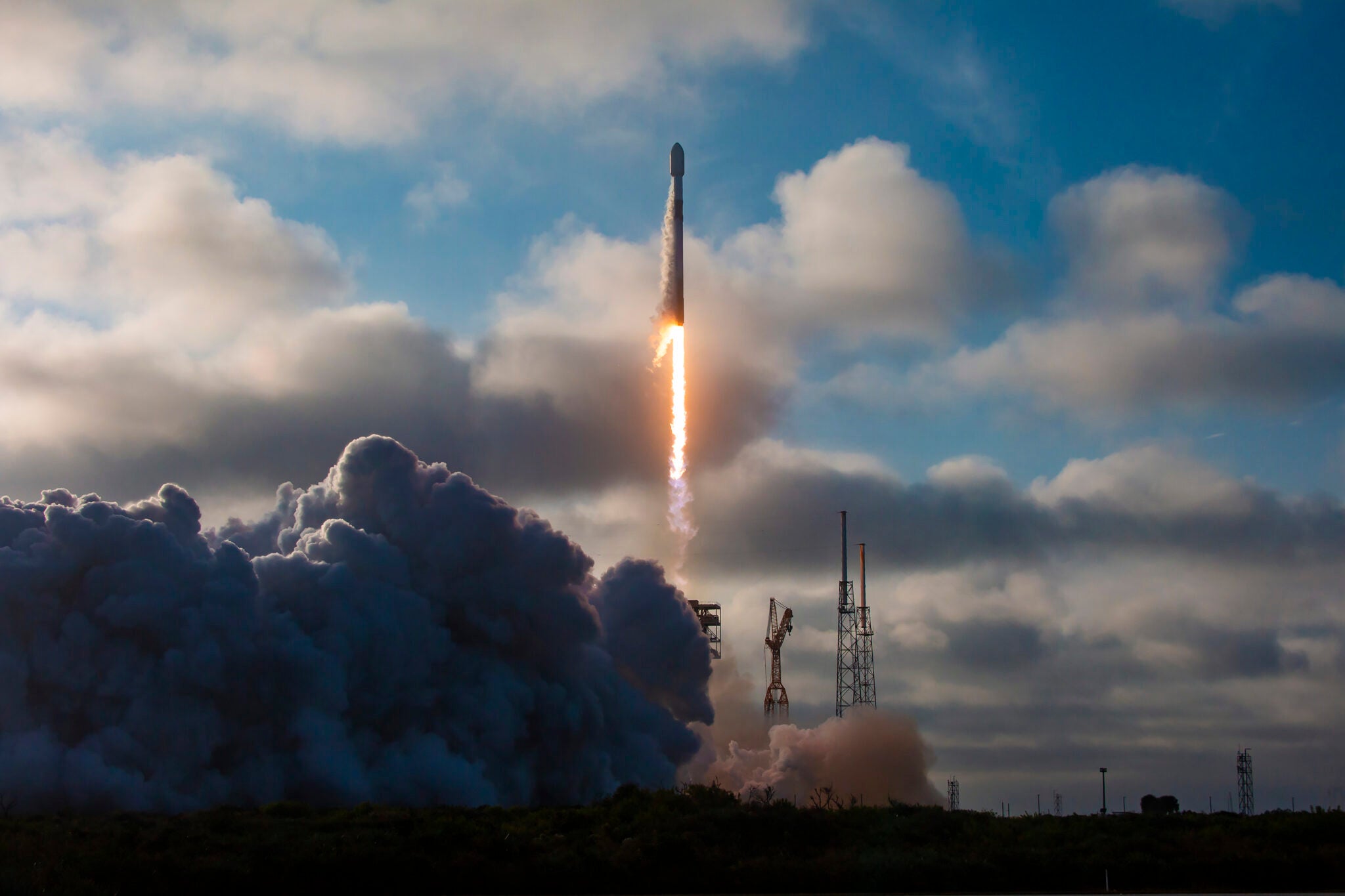 SpaceX Launches O3b mPOWER Satellites and Rideshare Mission in a Busy ...