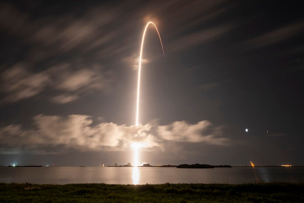 SpaceX Now Has More Than 100 Direct-to-Cell Satellites in Orbit - Via ...