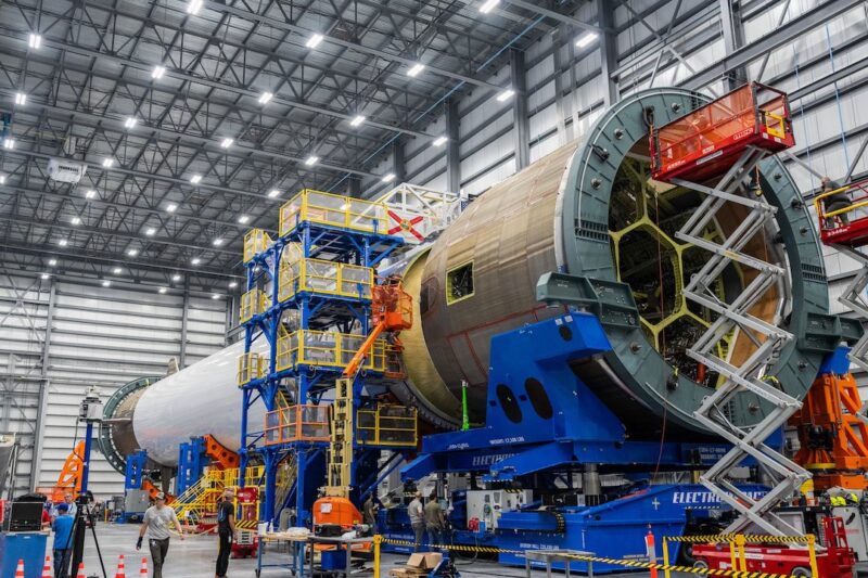 Blue Origin Targets Mid-October for New Glenn’s First Launch - Via ...