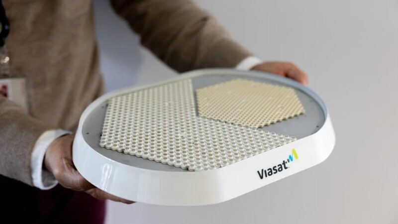 Viasat to Develop Phased Array Antenna for Global Lightning Program ...