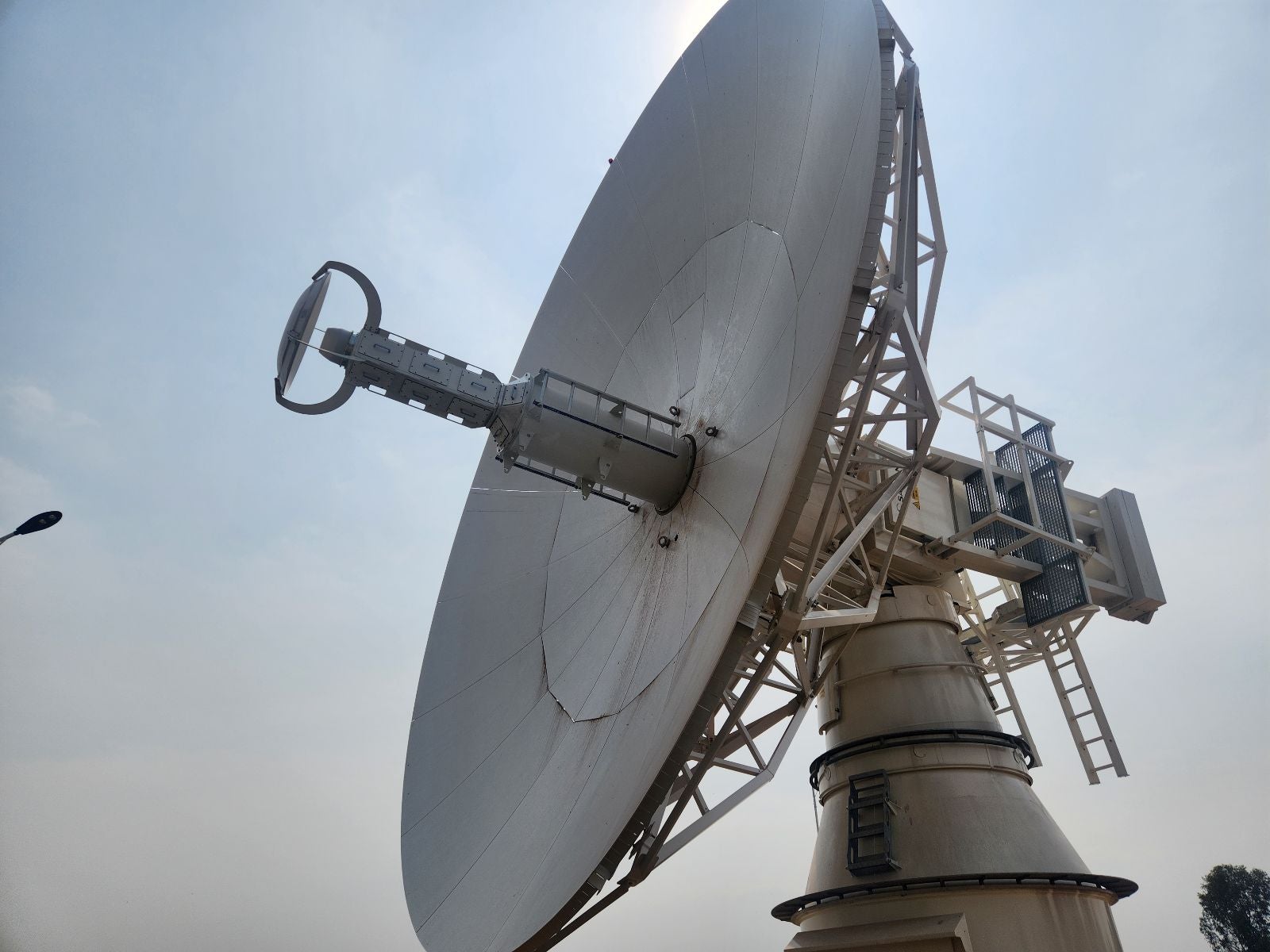 Atlas Space Operations Adds to Ground Network With Rwanda Antenna - Via ...