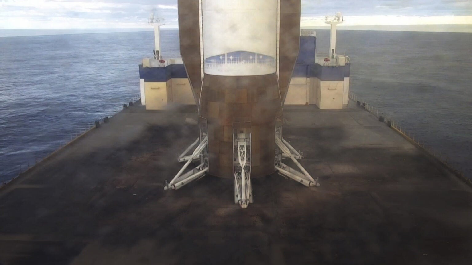 Blue Origin Lands the Booster in New Glenn Launch for NASA ESCAPADE ...
